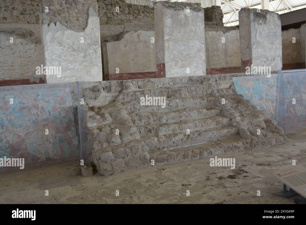 Cacaxtla Arcaheological Site and Site Museum Stock Photo - Alamy