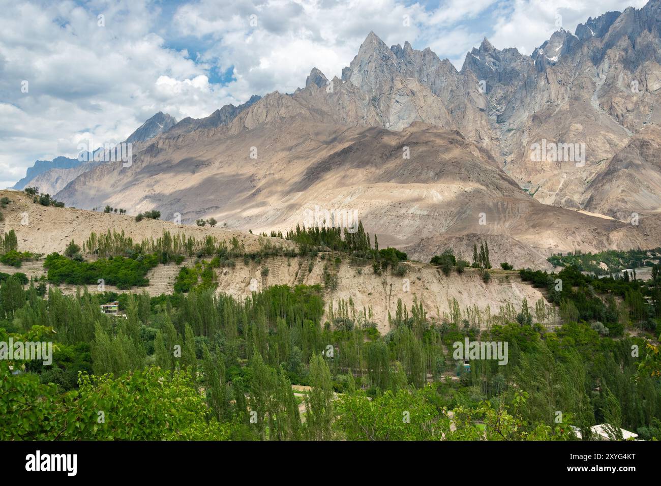 Hushe village pakistan hi-res stock photography and images - Alamy