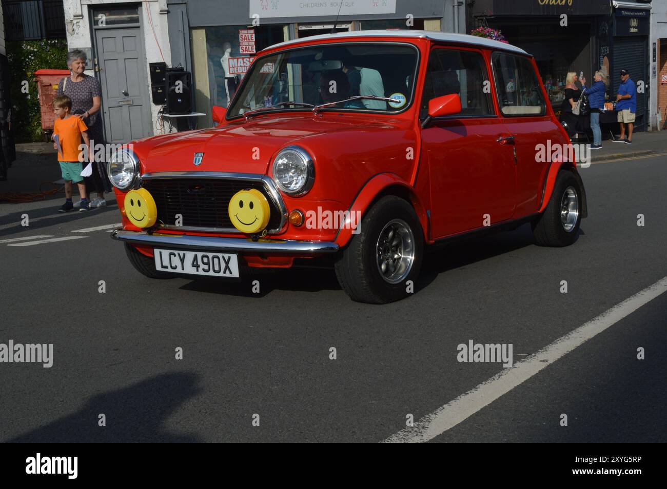 Mumbles classic car show hi-res stock photography and images - Alamy