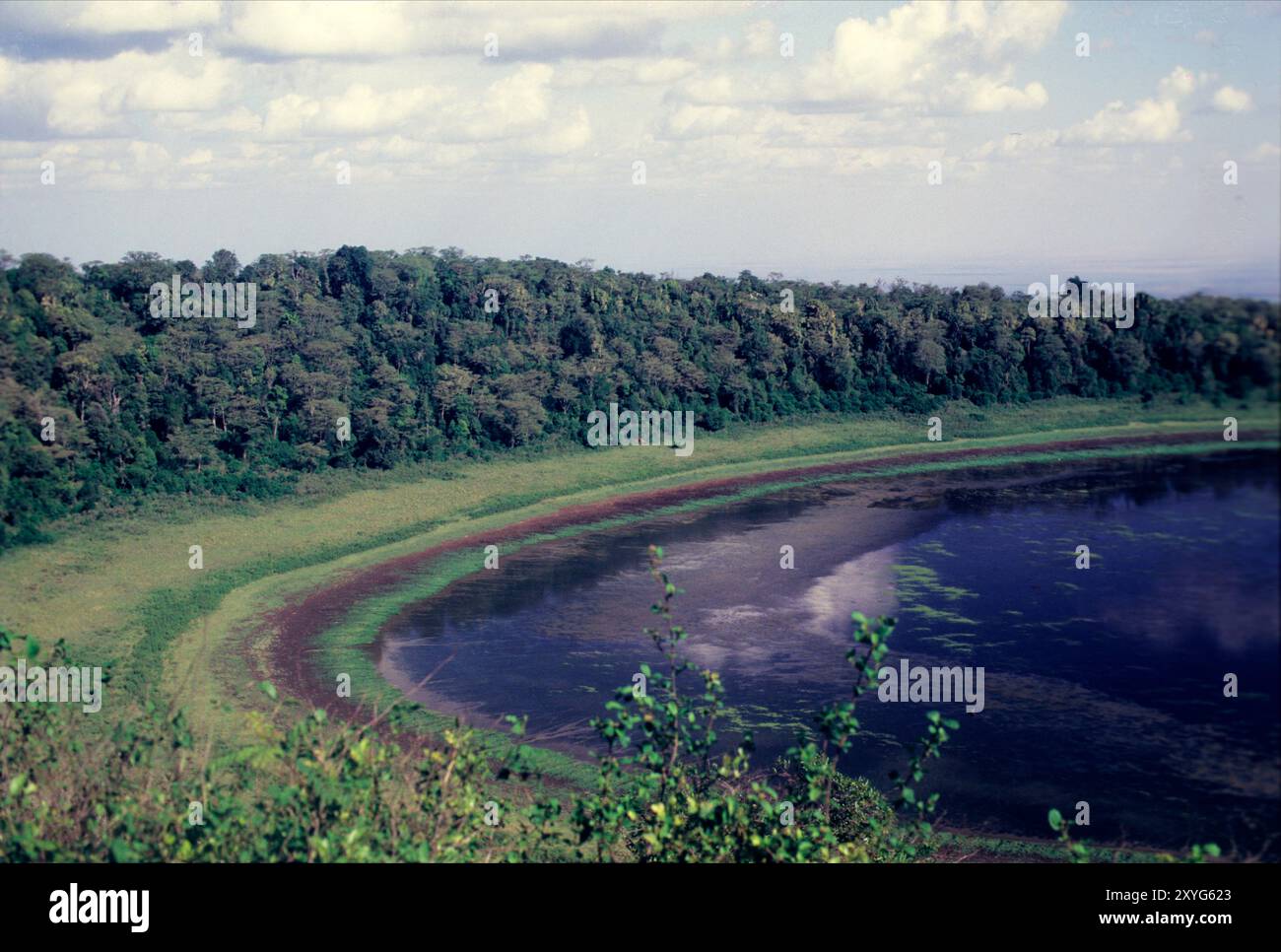 Marsabit park lake hi-res stock photography and images - Alamy