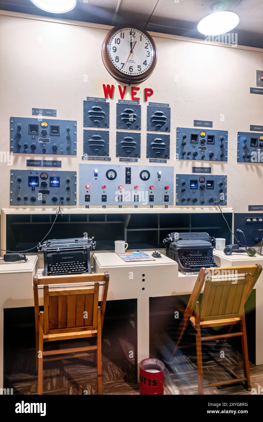 Coastal artillery positions hi-res stock photography and images - Alamy