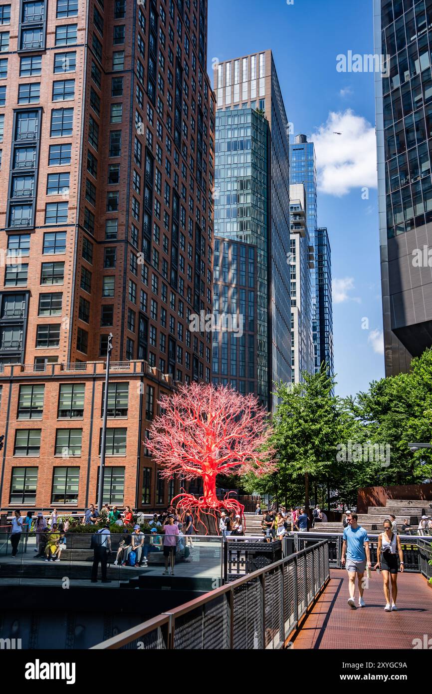 Manhattan, New York: High Line in west side of Manhattan is a major ...
