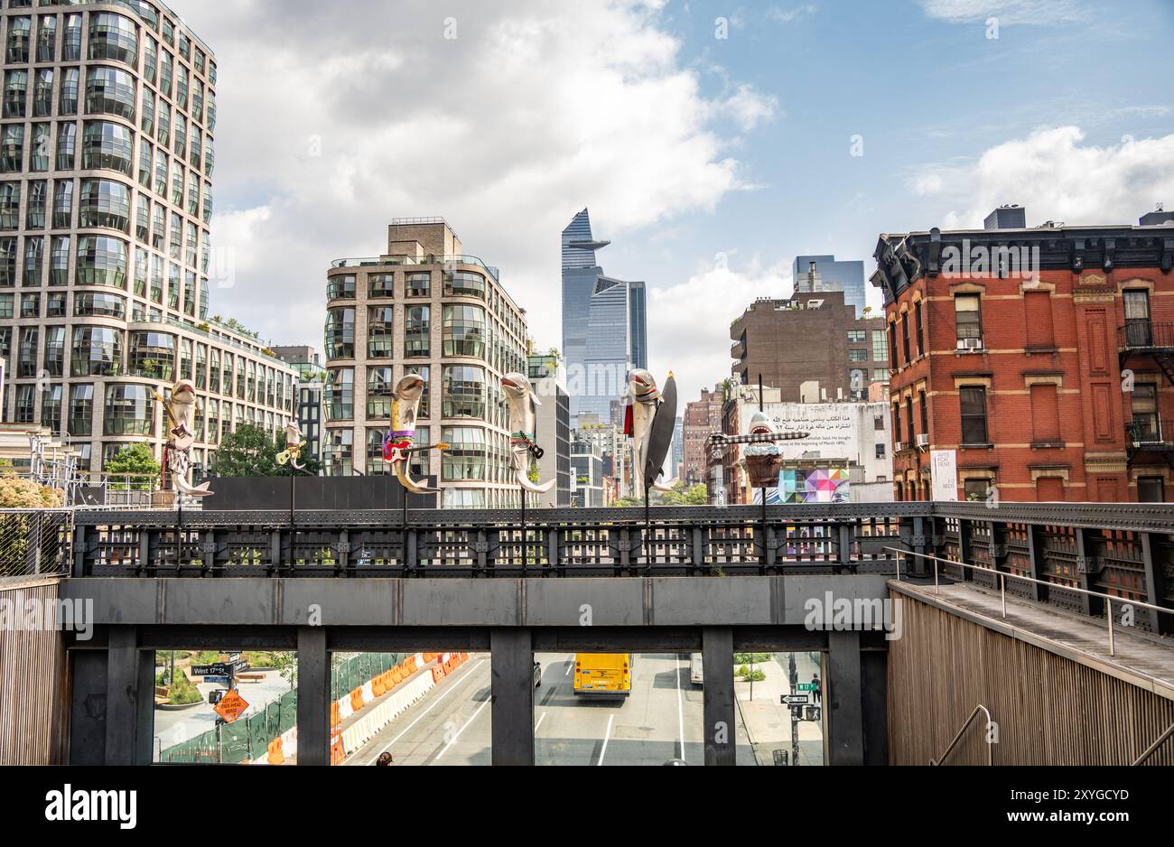 Manhattan, New York: High Line in west side of Manhattan is a major ...