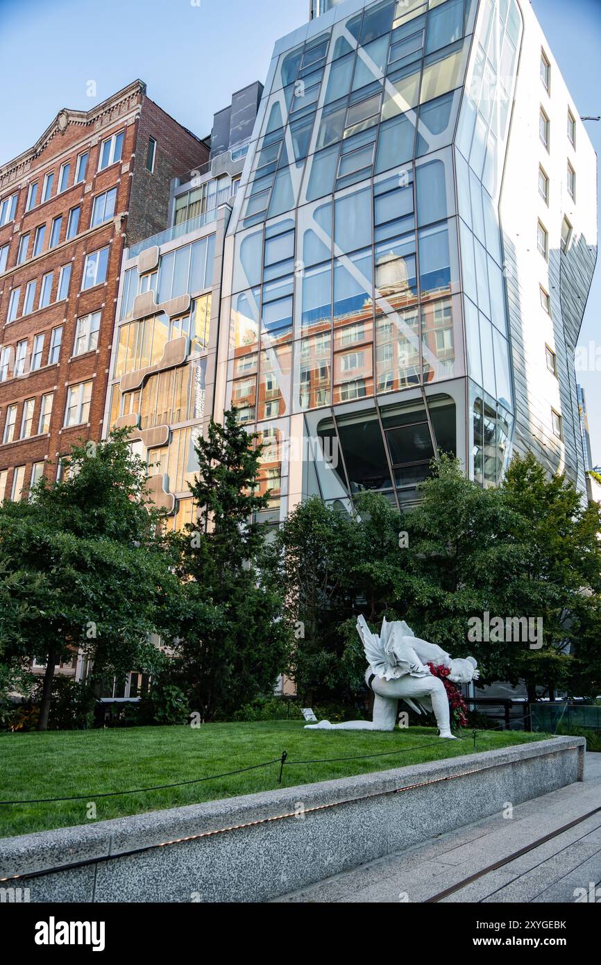 Manhattan, New York: High Line in west side of Manhattan is a major ...