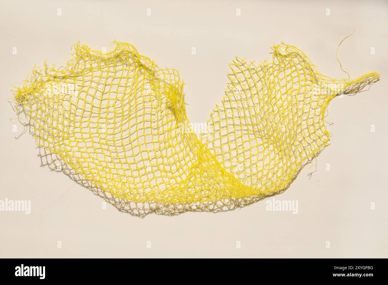 Plastic fruit net hi-res stock photography and images - Alamy