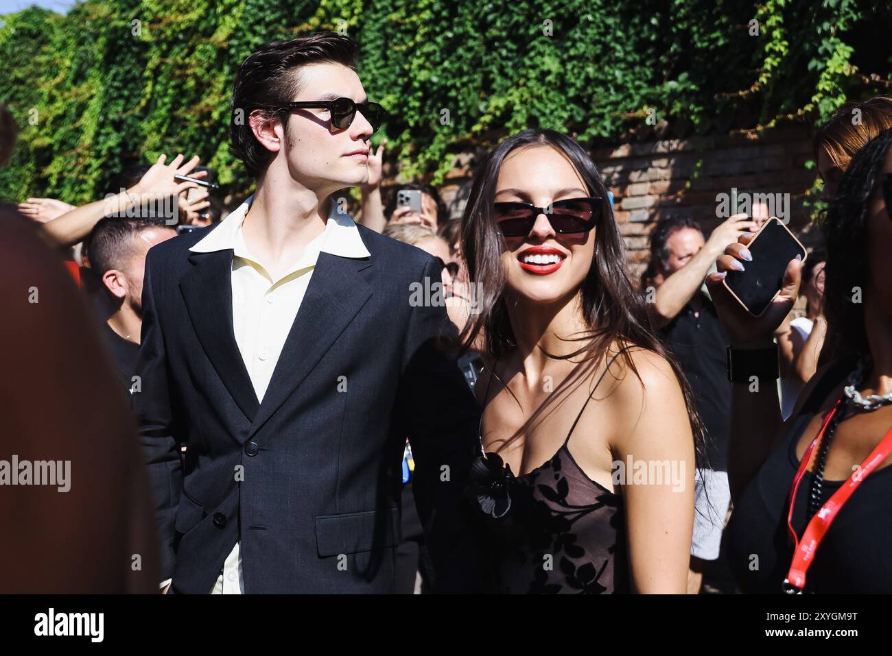 Louis partridge and olivia rodrigo hi-res stock photography and images ...