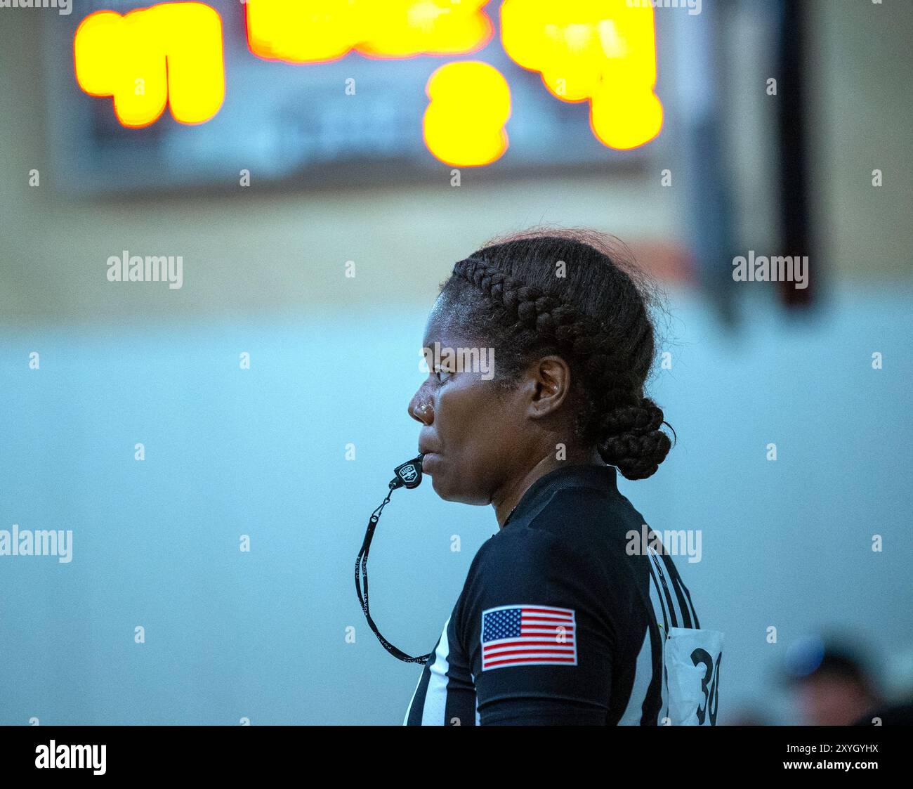 American referee hi-res stock photography and images - Alamy