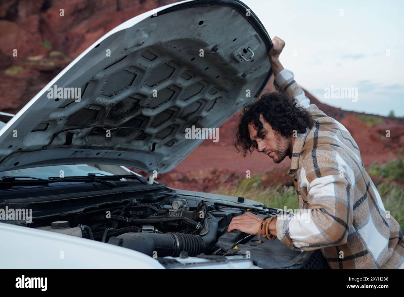 Engine trouble hi-res stock photography and images - Alamy