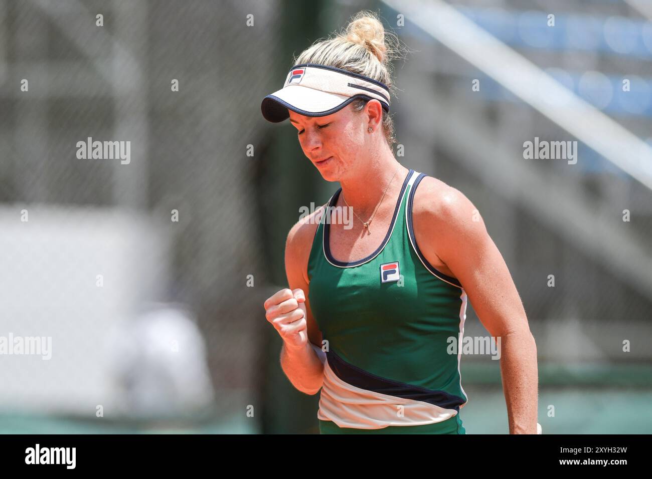 Elizabeth mandlik hi-res stock photography and images - Alamy