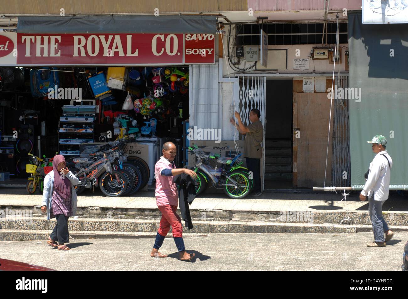 Town centre of Ranau, Sabah, Malaysia Stock Photo - Alamy