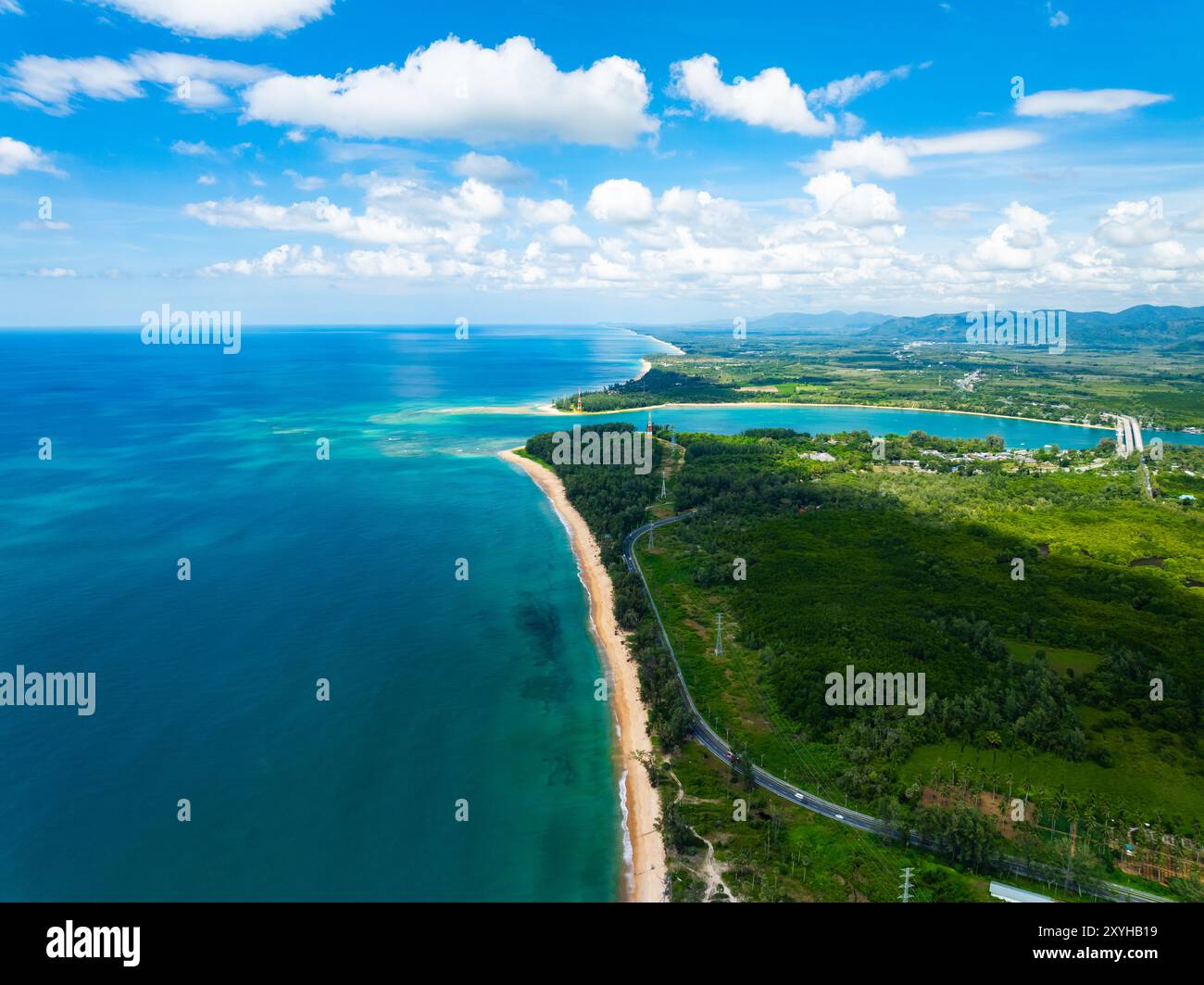 Beautiful sea in summer hi-res stock photography and images - Alamy