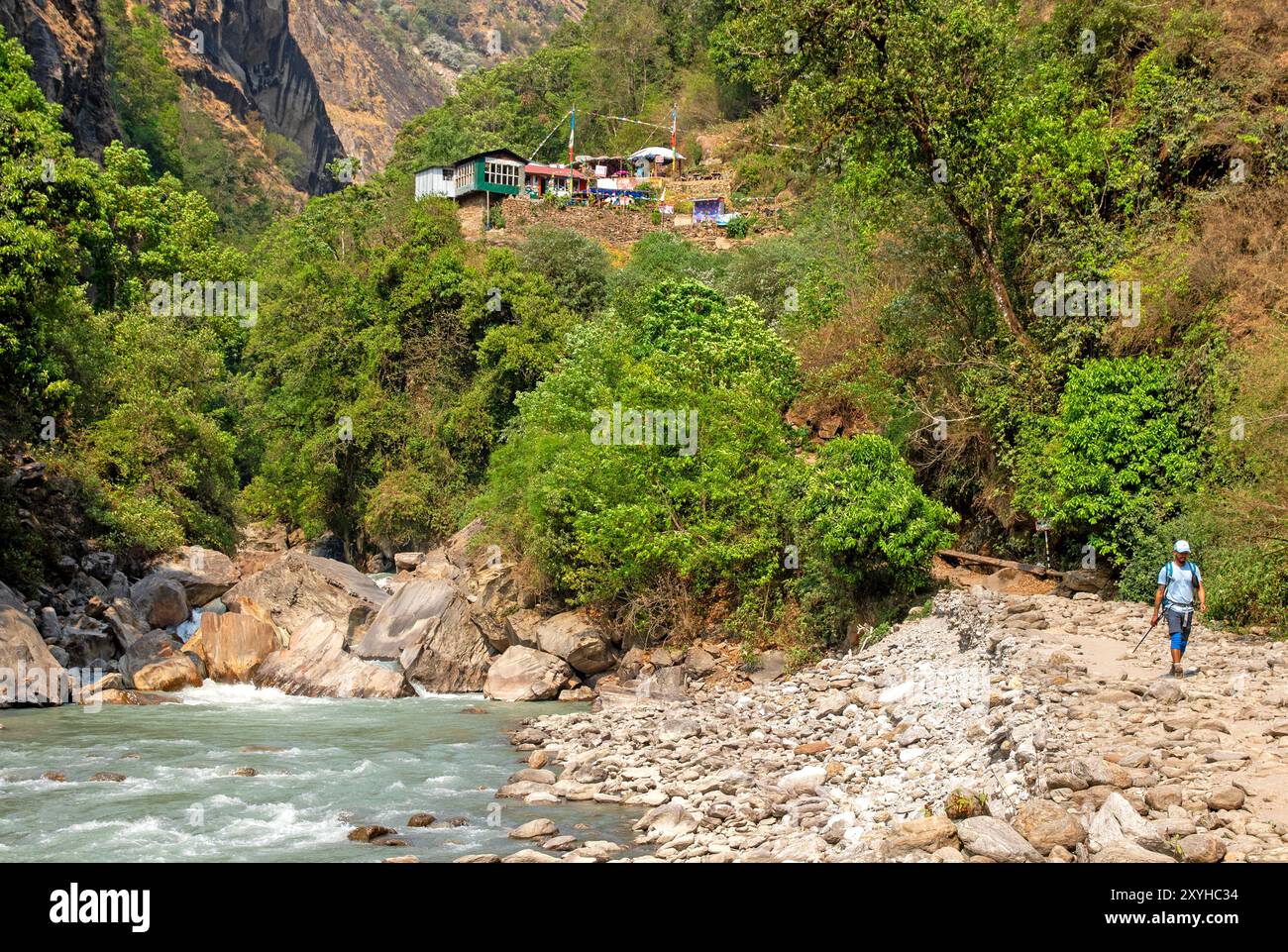 Landslide lodge hi-res stock photography and images - Alamy