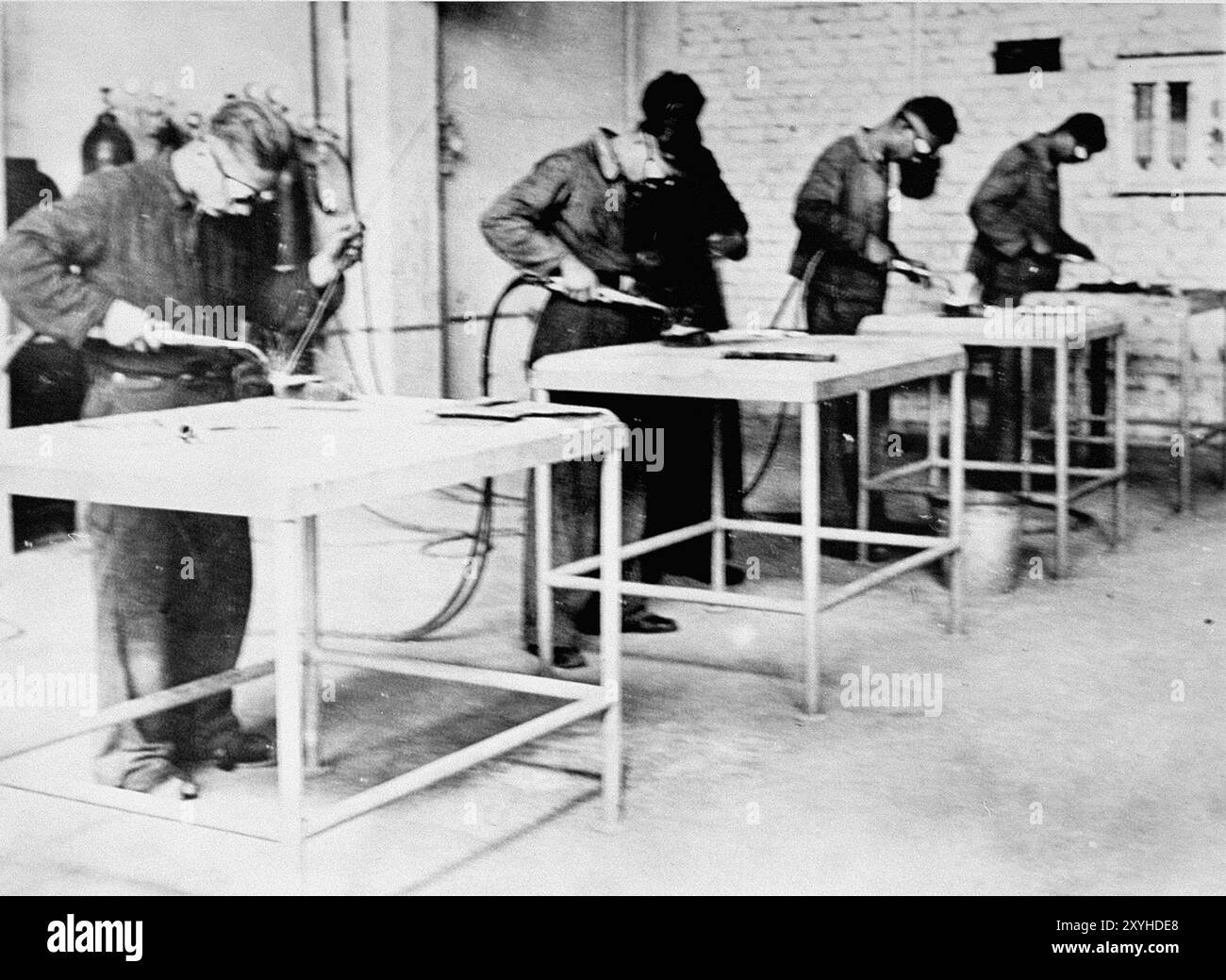 Forced labour workers hi-res stock photography and images - Alamy