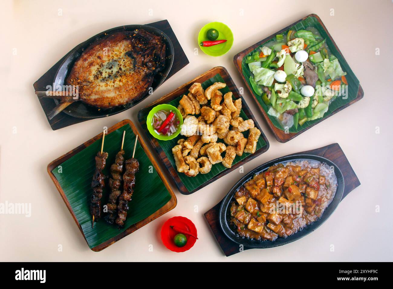 Photo of freshly cooked assorted Filipino food Stock Photo - Alamy