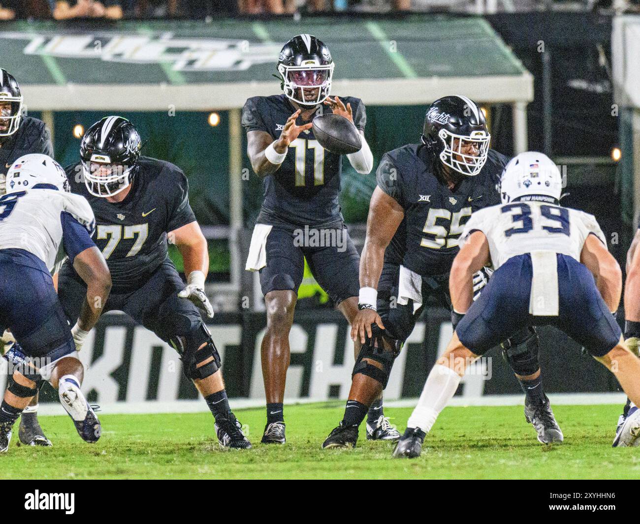 August 29, 2024: UCF Knights quarterback Jacurri Brown (11) during ...