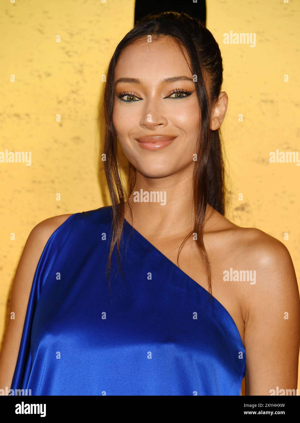 LOS ANGELES, CALIFORNIA - AUGUST 27: Daniela de Jesus Cosio attends the "1992" Los Angeles ...