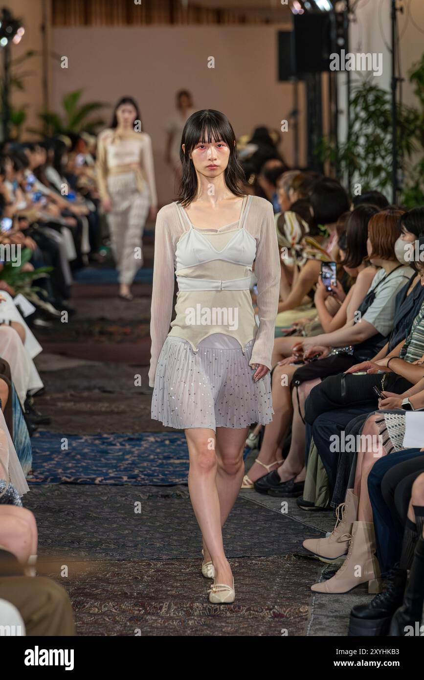 Tokyo, Japan. 29th Aug, 2024. Fashion runway model, August 29, 2024 ...