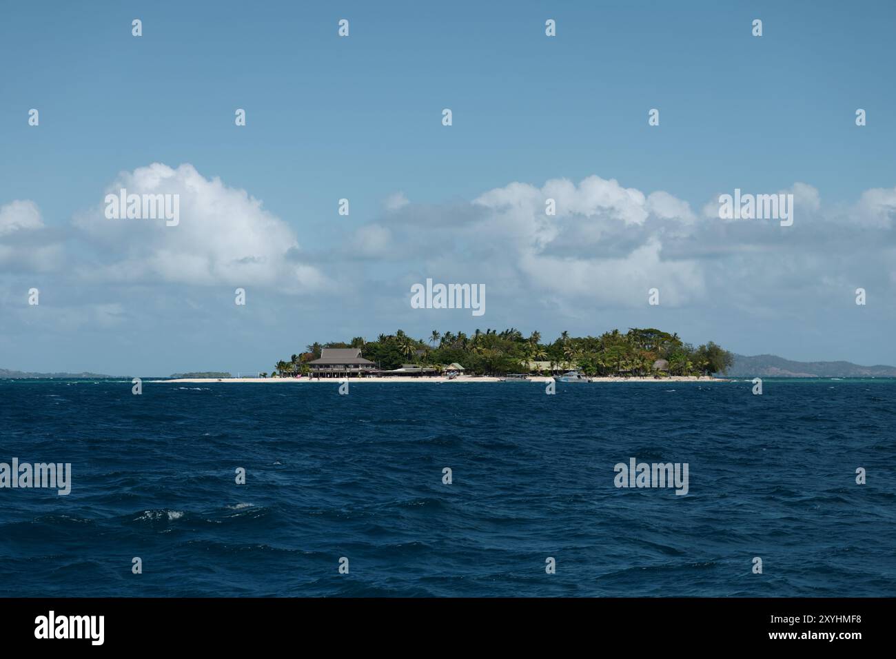 Small Fijian island near Nadi Stock Photo - Alamy