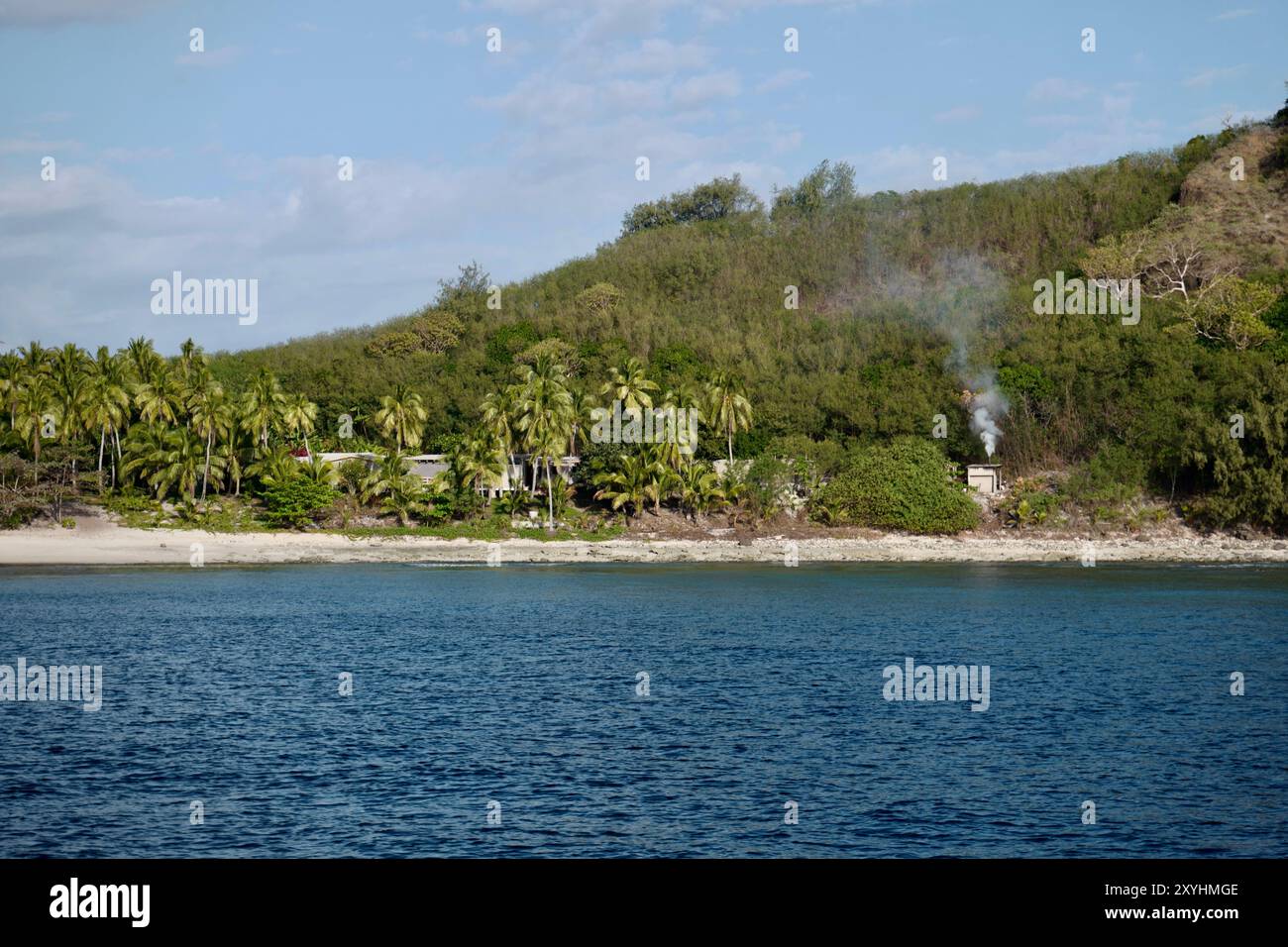 Tropical island houses fishing hi-res stock photography and images - Alamy
