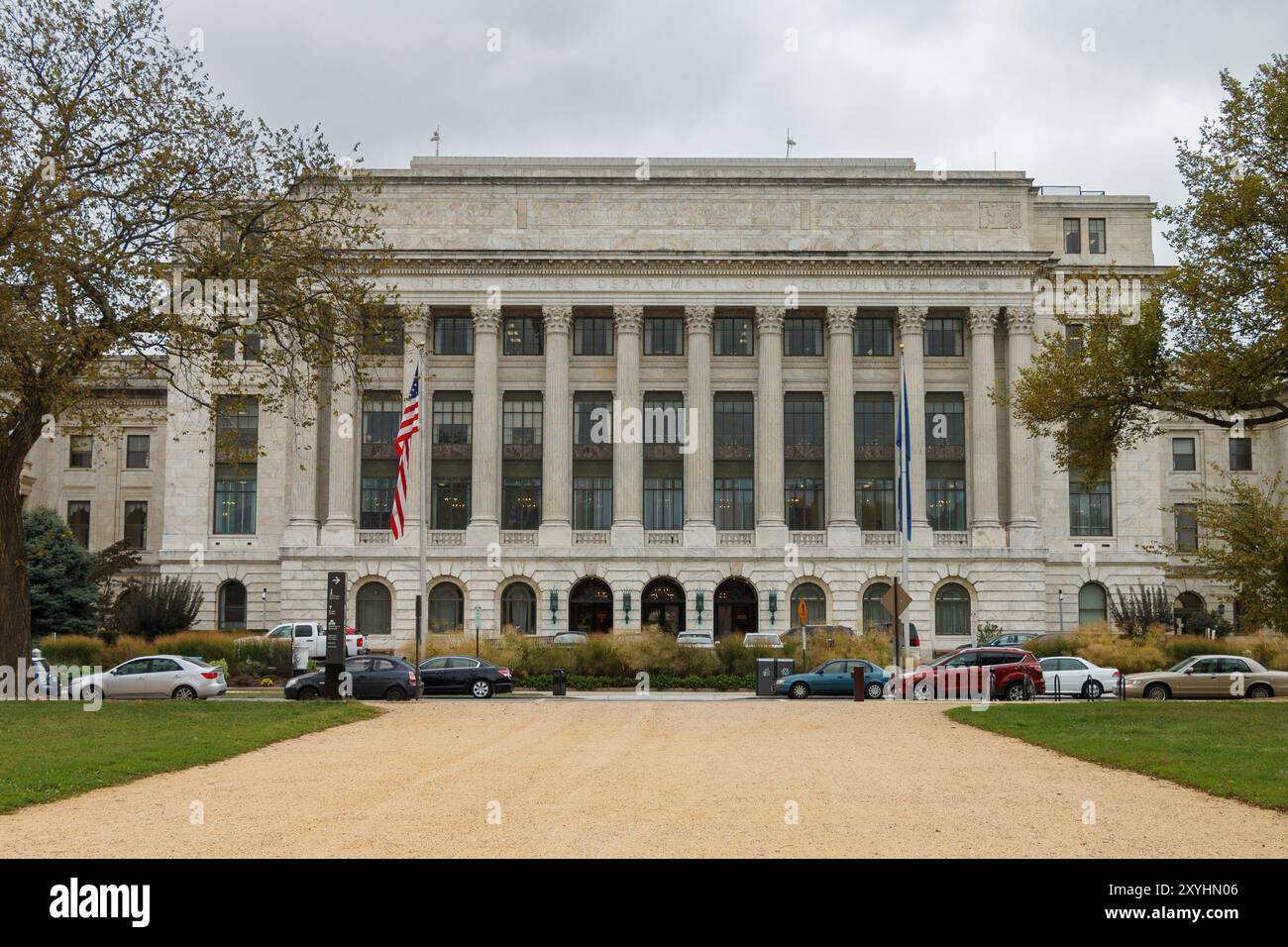 The classic facade with a colonnade of the US Department of Agriculture ...