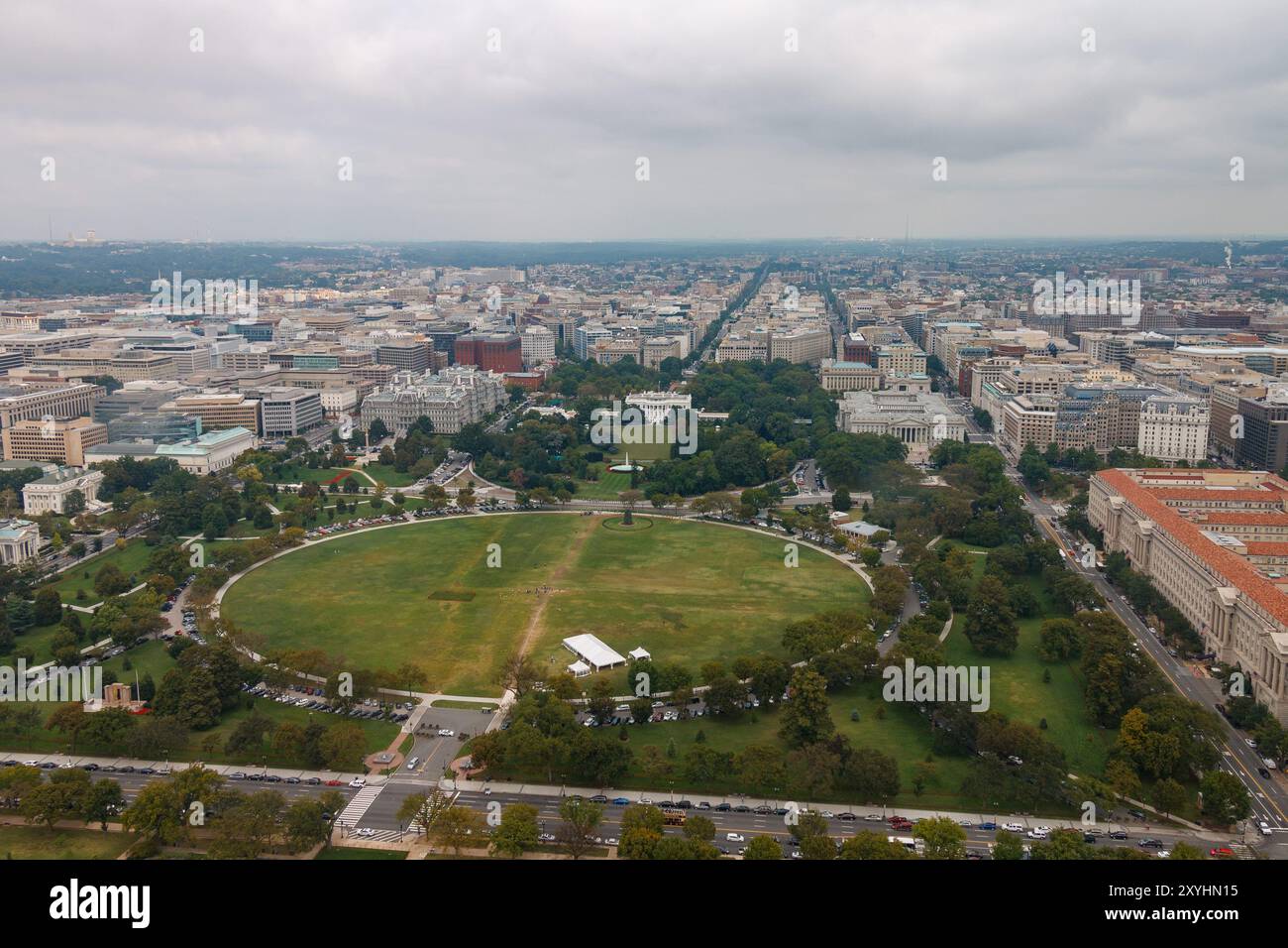 The elipse, the presidental park and the white house aerial view in ...