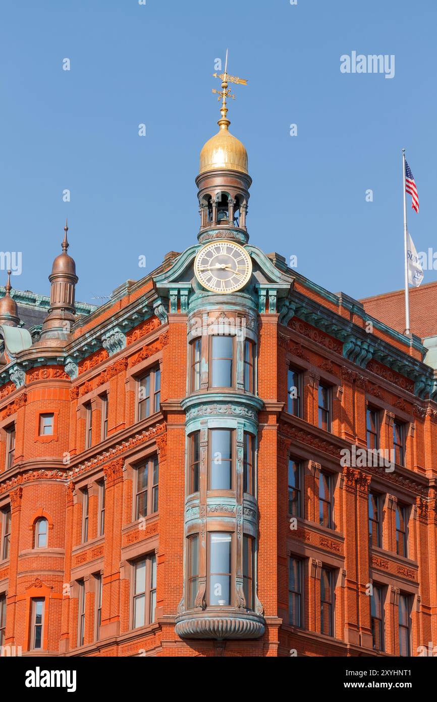 The Suntrust Bank in Washington DC, USA Stock Photo - Alamy