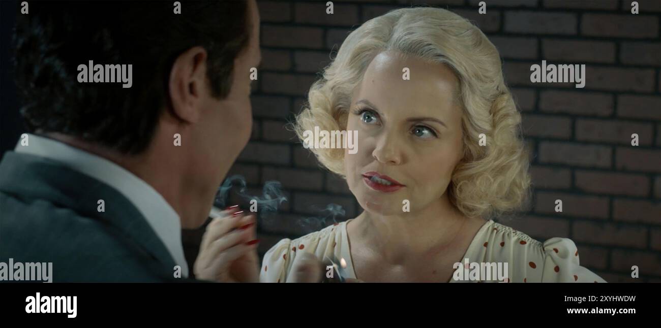 USA. Dennis Quaid and Mena Suvari in Reagan ((c) ShowBiz Direct) - an ...