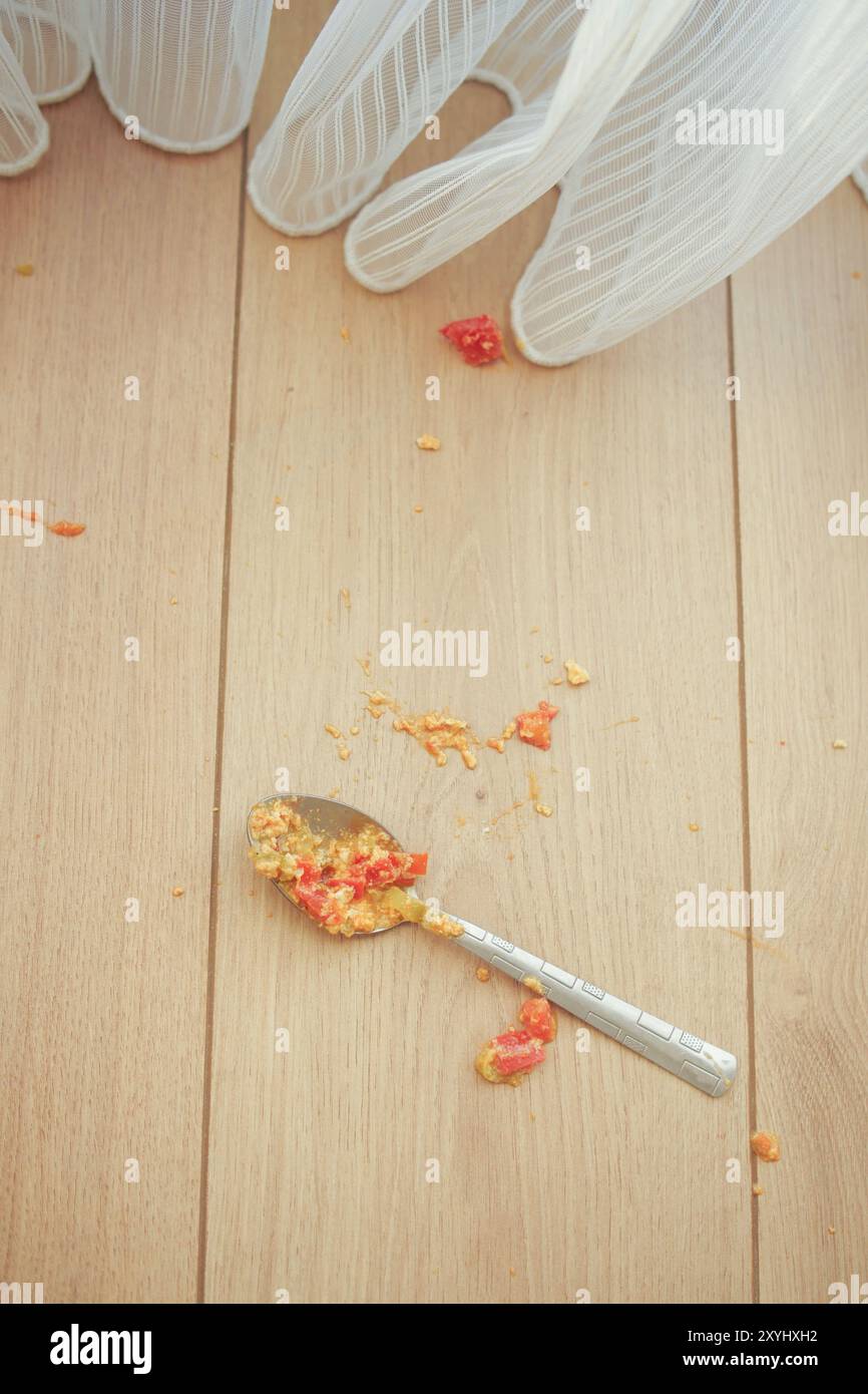 Messy kitchen floors hi-res stock photography and images - Alamy