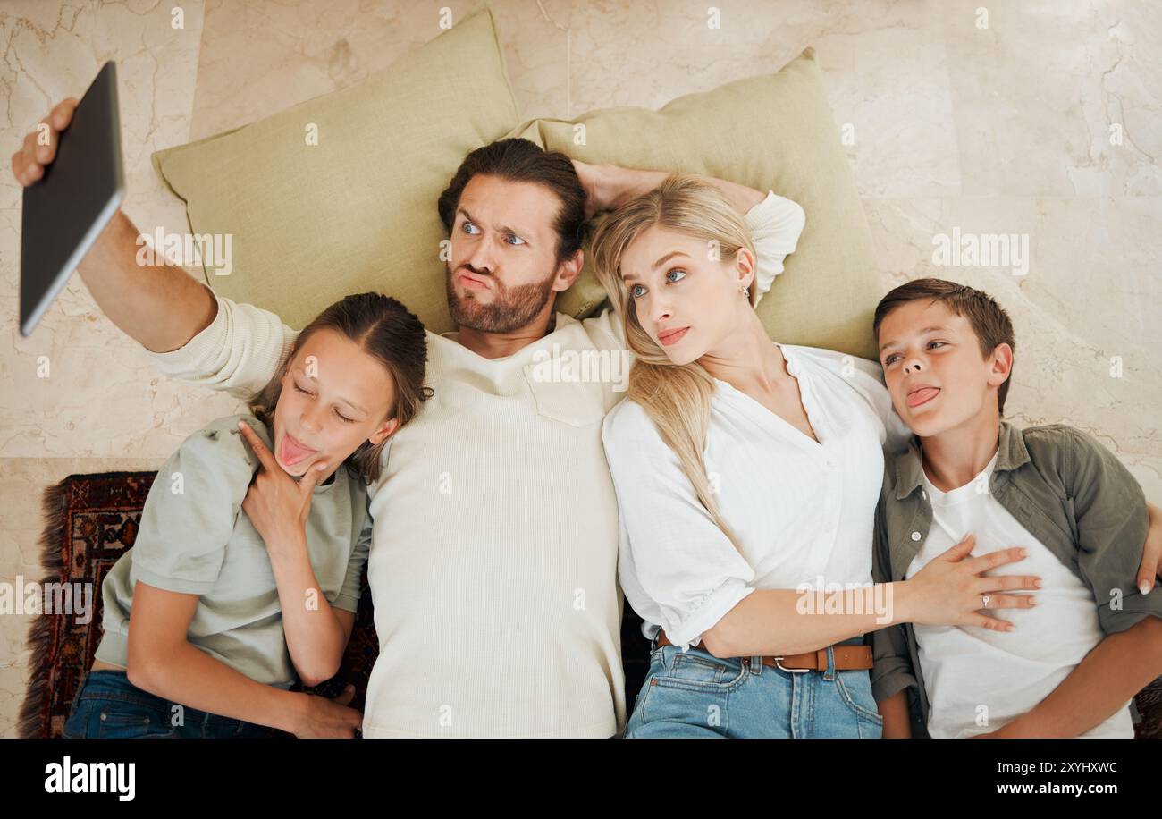 Home, children and parents with love for selfie, photography and memory ...