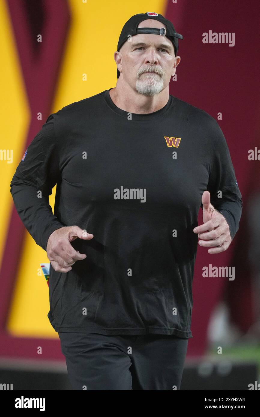 Dan quinn commanders hi-res stock photography and images - Alamy