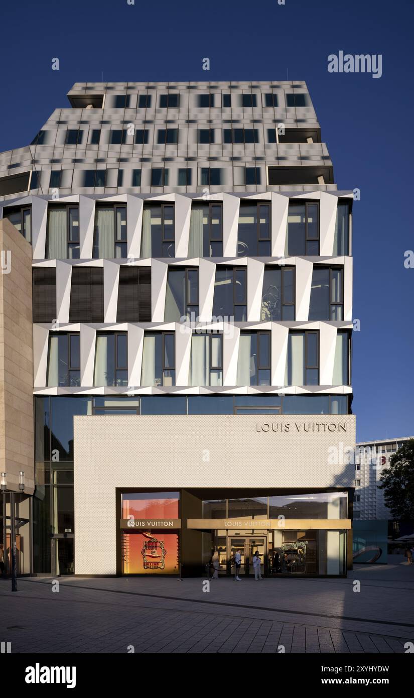 Louis Vuitton brand store, logo, retail shop, Dorotheen Quartier, DOQU ...