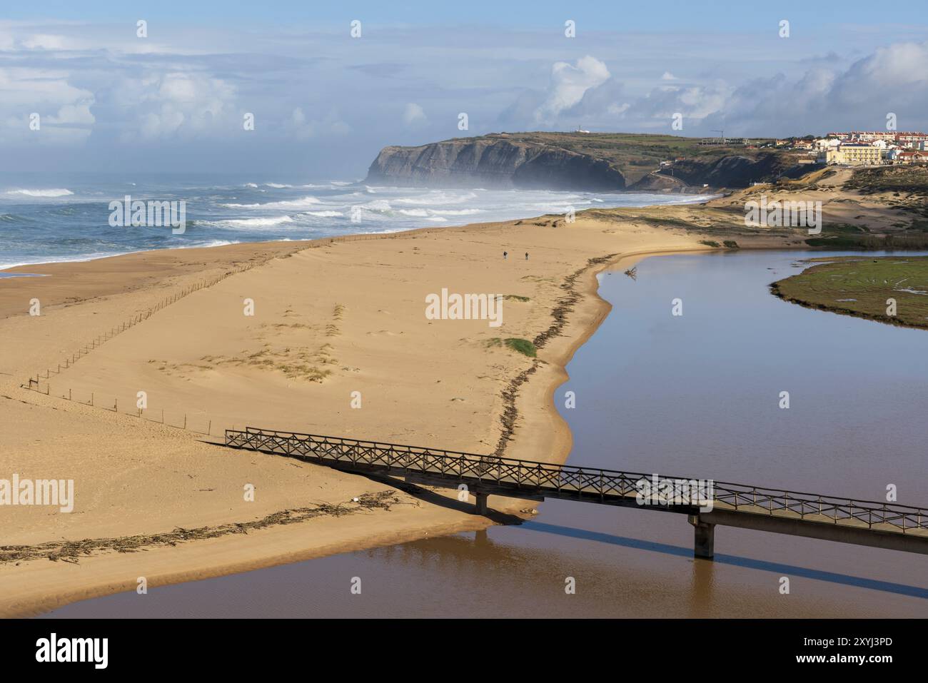 Foz do sizandro beach hi-res stock photography and images - Alamy
