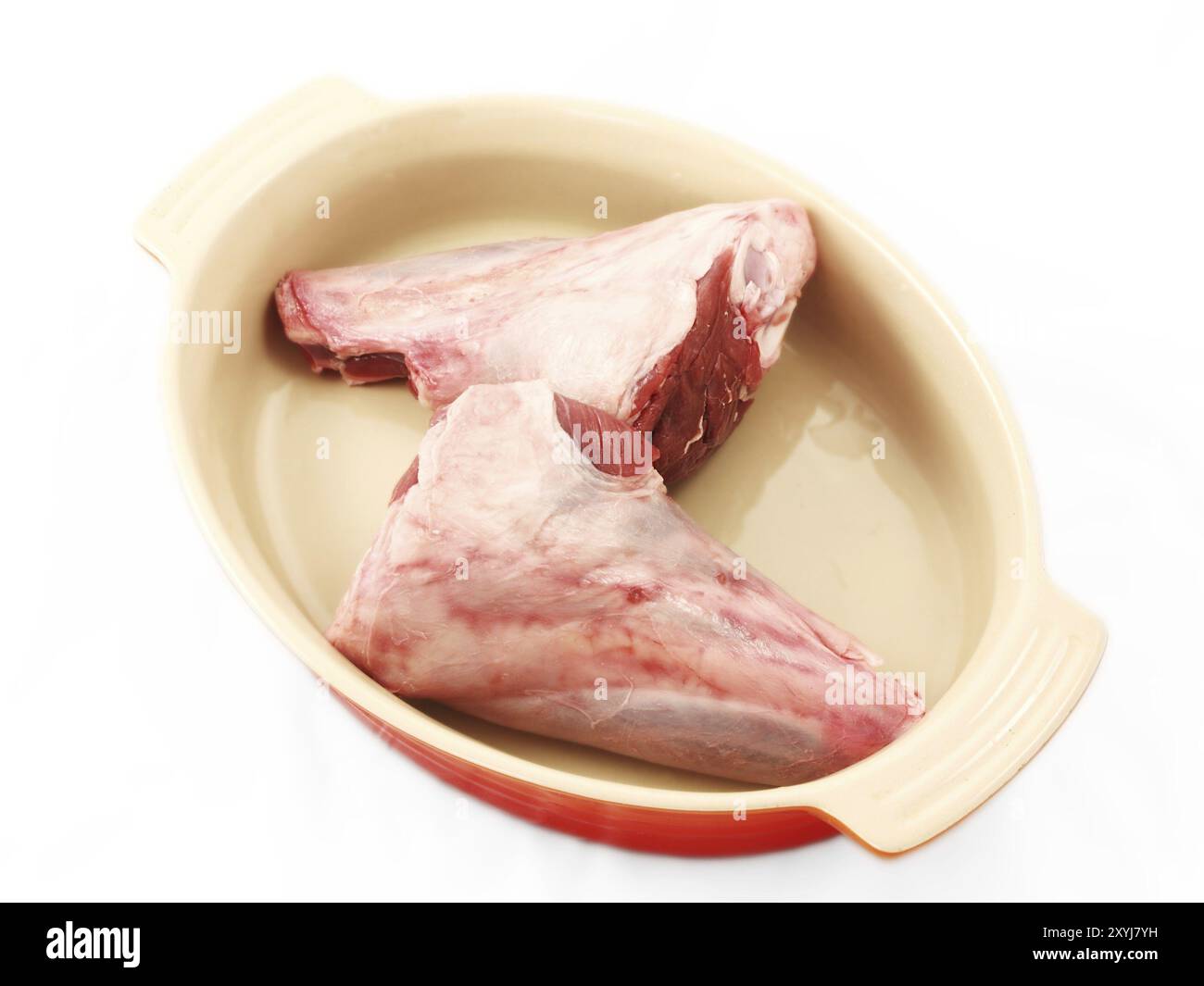 Shanks, raw red meat, chopped, in a dutch oven, unseasoned Stock Photo ...