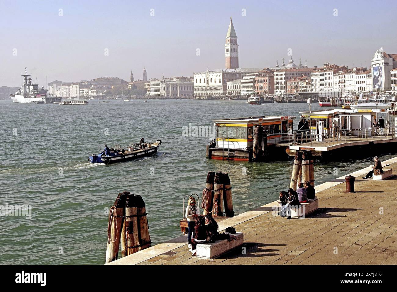 The riva dei schiavoni hi-res stock photography and images - Alamy