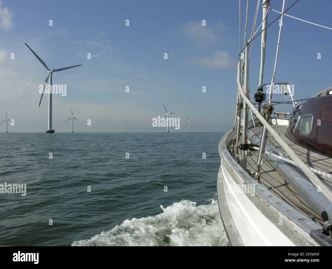Offshore wind parks hi-res stock photography and images - Alamy