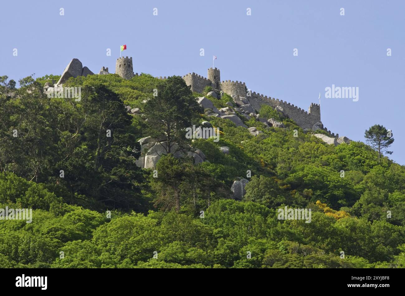 Castle complex castelo dos mouros hi-res stock photography and images ...