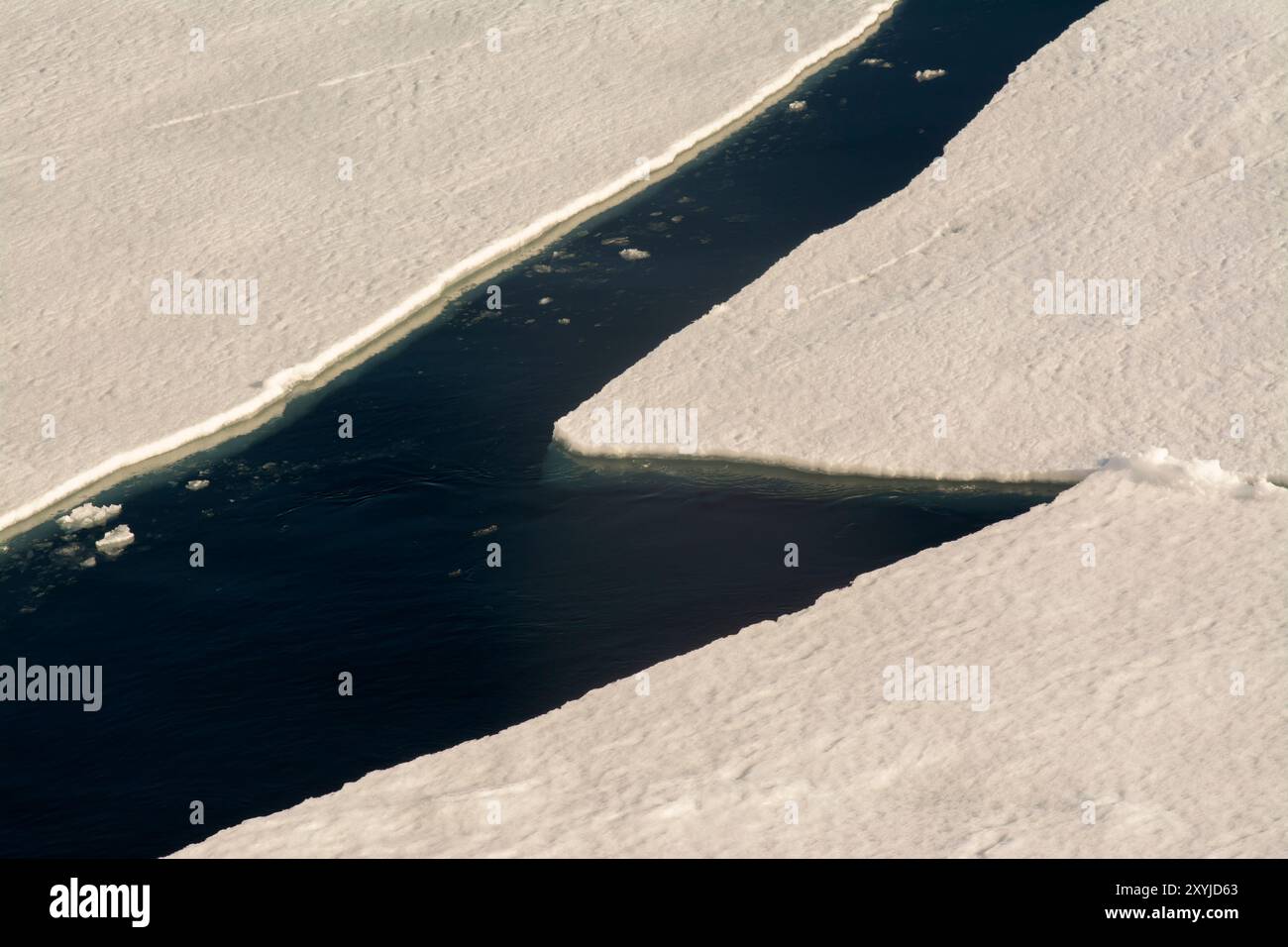 Fractured pack ice at 80°35’ N above Svalbard, Norway Stock Photo - Alamy