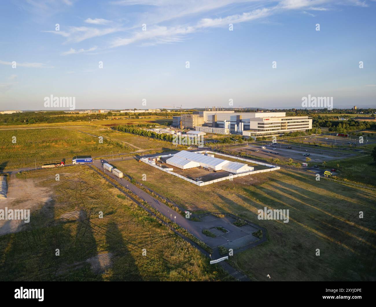 The Taiwanese chip manufacturer TSMC is building a new chip factory in ...