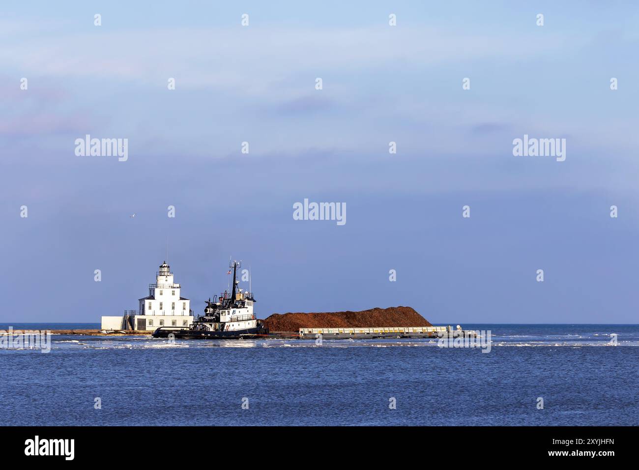 The ship sailing from Lake Michigan to the mouth of the Manitowoc River ...