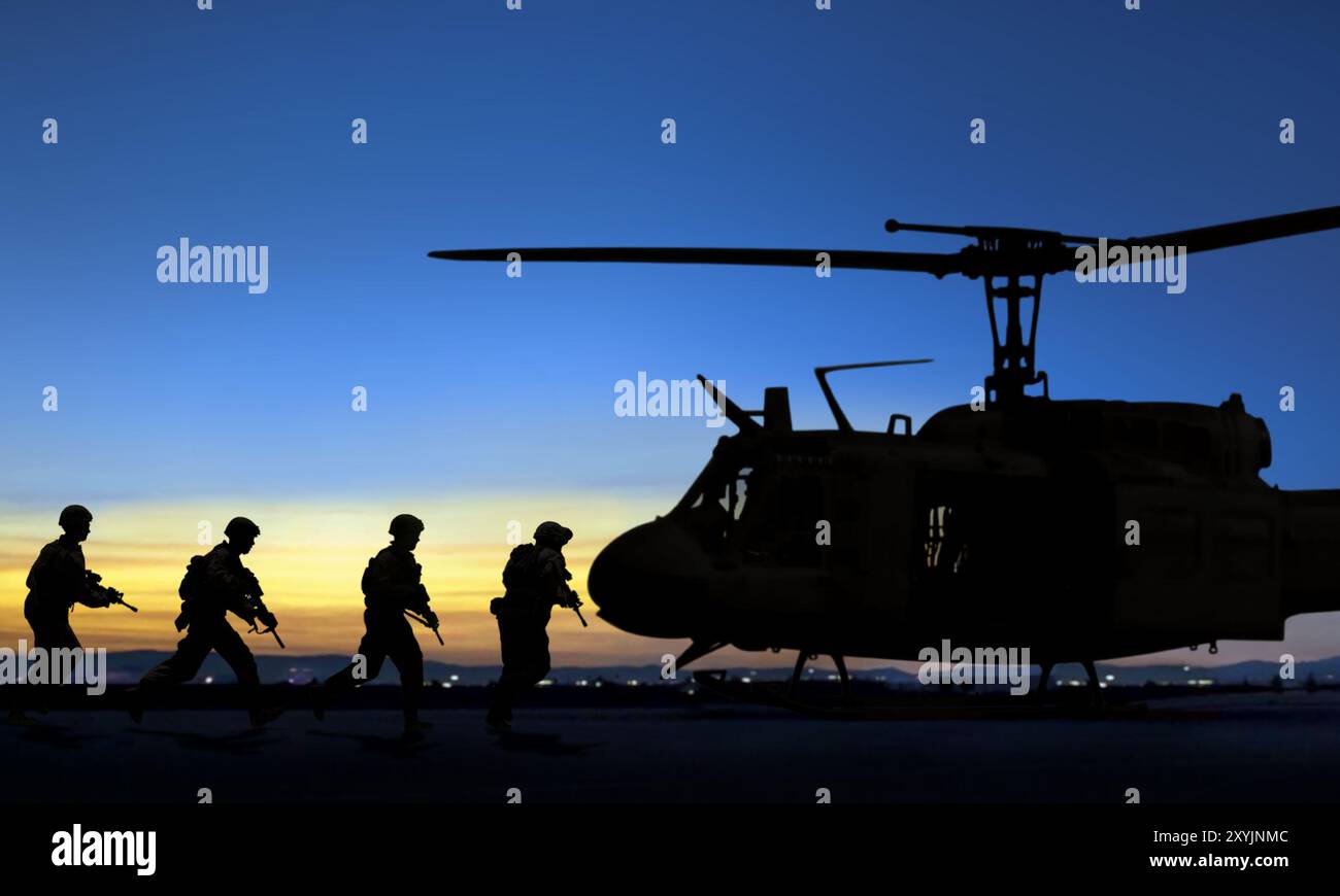 Army soldier uniform running transportation hi-res stock photography ...