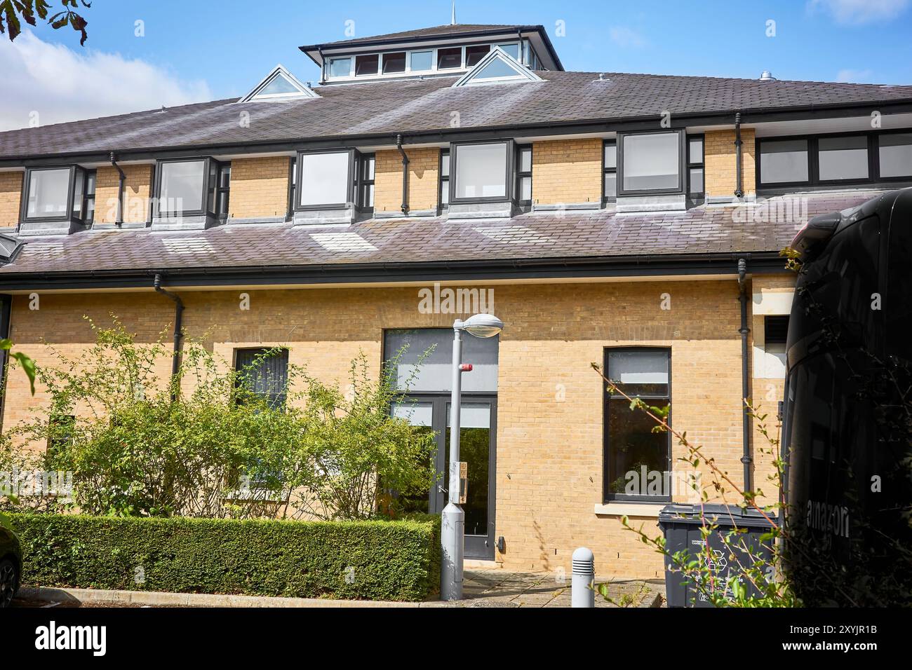 Maths faculty cambridge university hi-res stock photography and images ...