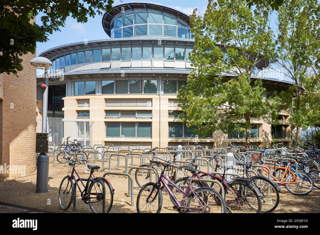 Maths faculty cambridge university hi-res stock photography and images ...