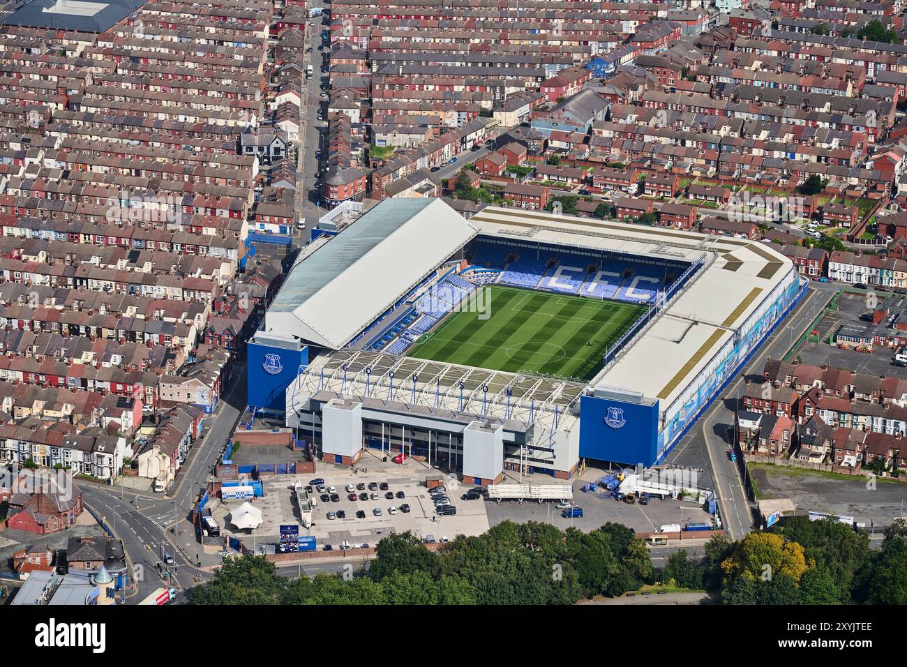 Football terrace uk hi-res stock photography and images - Alamy