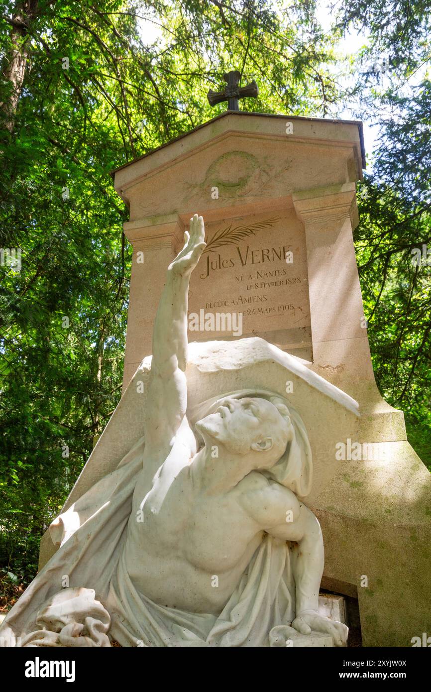 Jules Verne's tomb The sculpture was designed by Albert Roze it depicts a man breaking out of ...