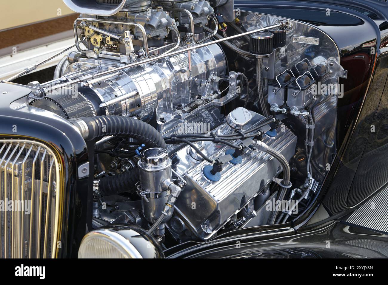 Car show, technic, vintage car engine, Province of Quebec, Canada ...