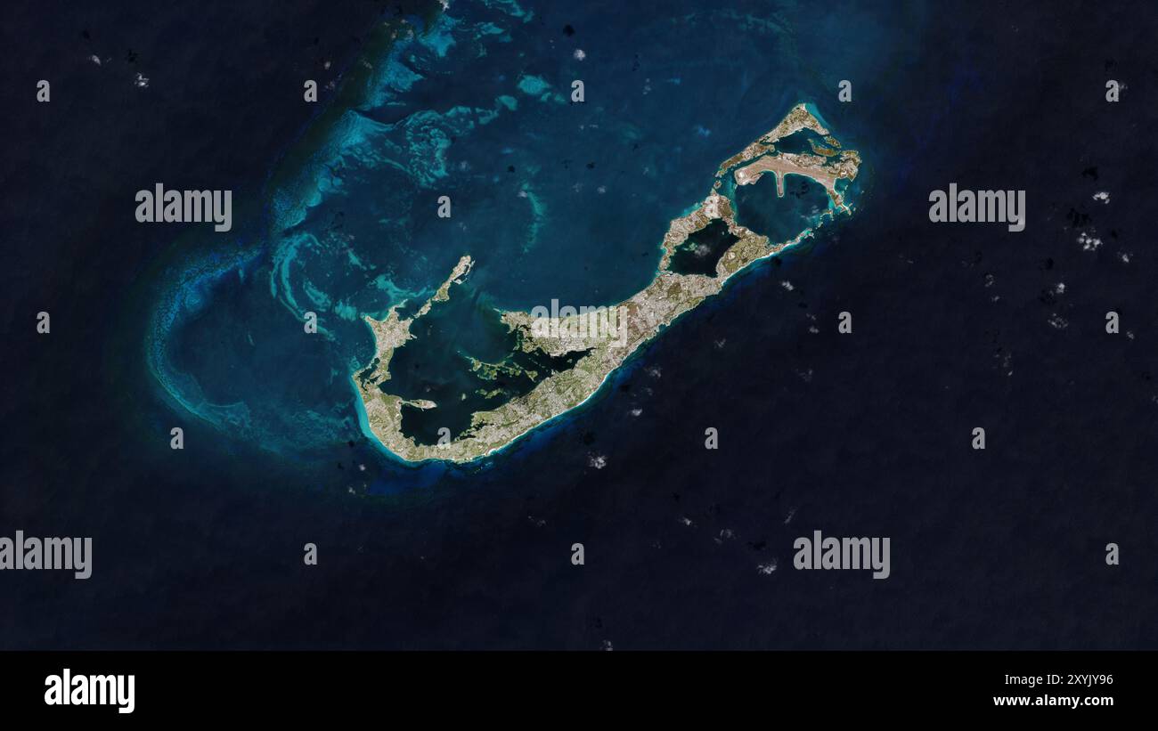 Isla Gran Bermuda in the North Atlantic Ocean on a satellite image ...