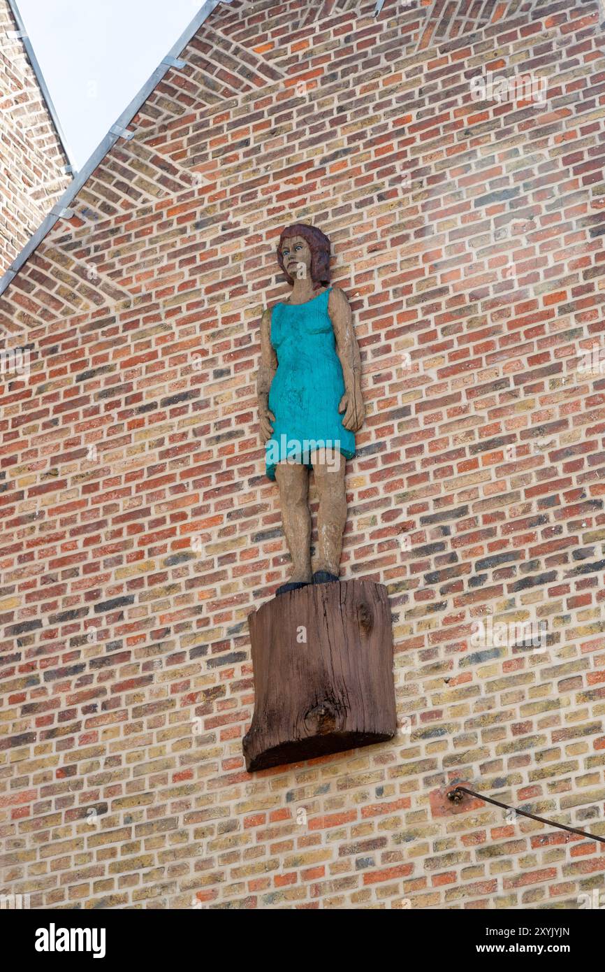 Sculpture by german Artist Stéphan Balkenhol in Place du Don, Amiens ...