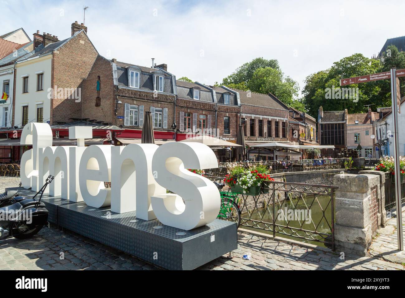 Amiens logo hi-res stock photography and images - Alamy
