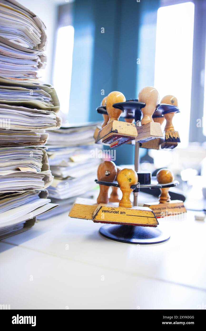 Court stamp hi-res stock photography and images - Alamy