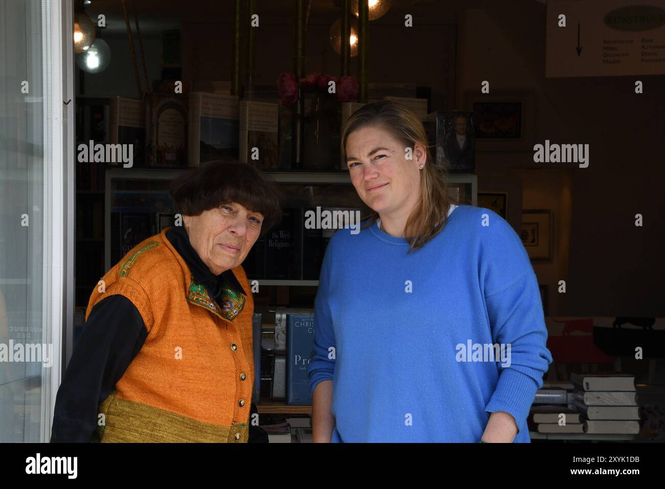 Keitum, Germany. 27th Aug, 2024. 92-year-old Hildegard Steiner-Schwarz ...
